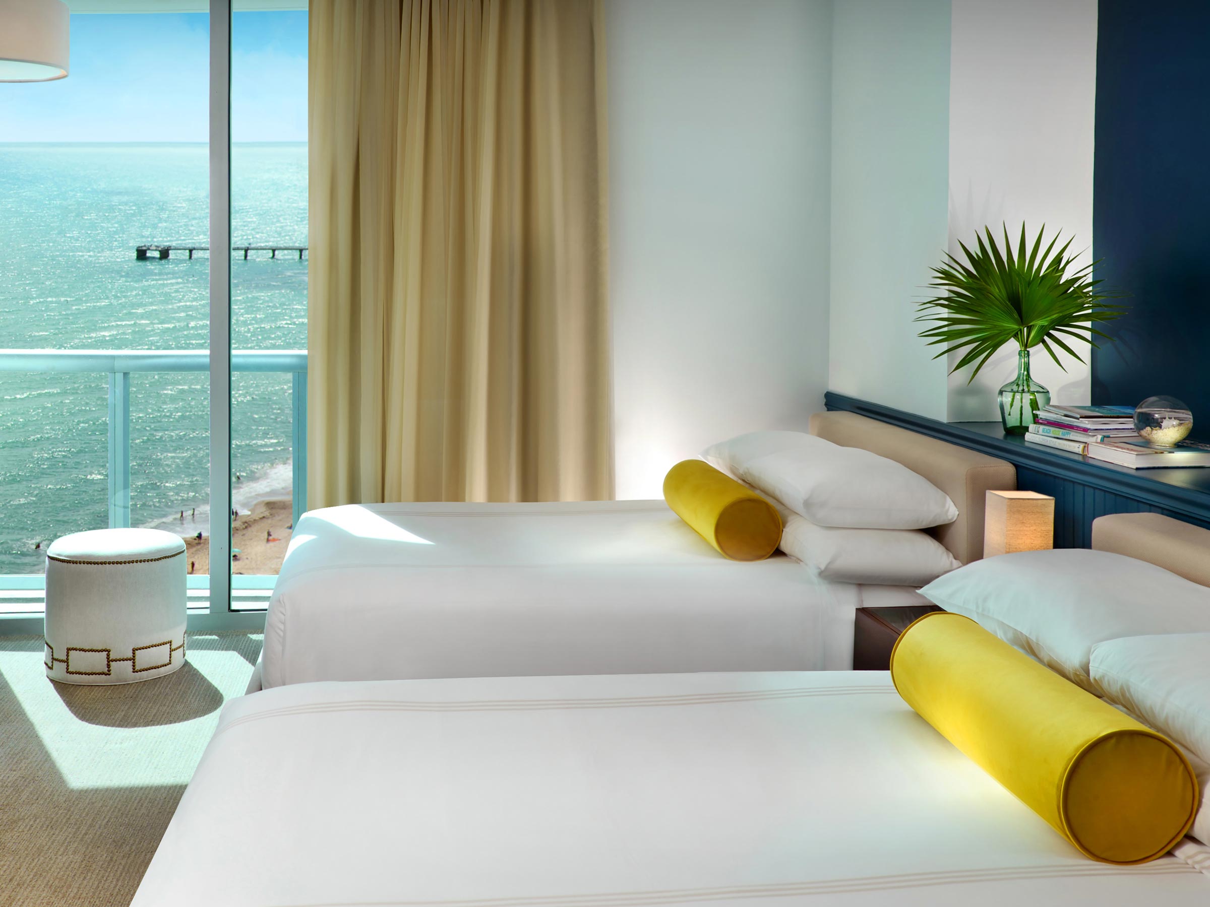 Rooms & Suites on Sunny Isles Beach | Solé Miami Resort